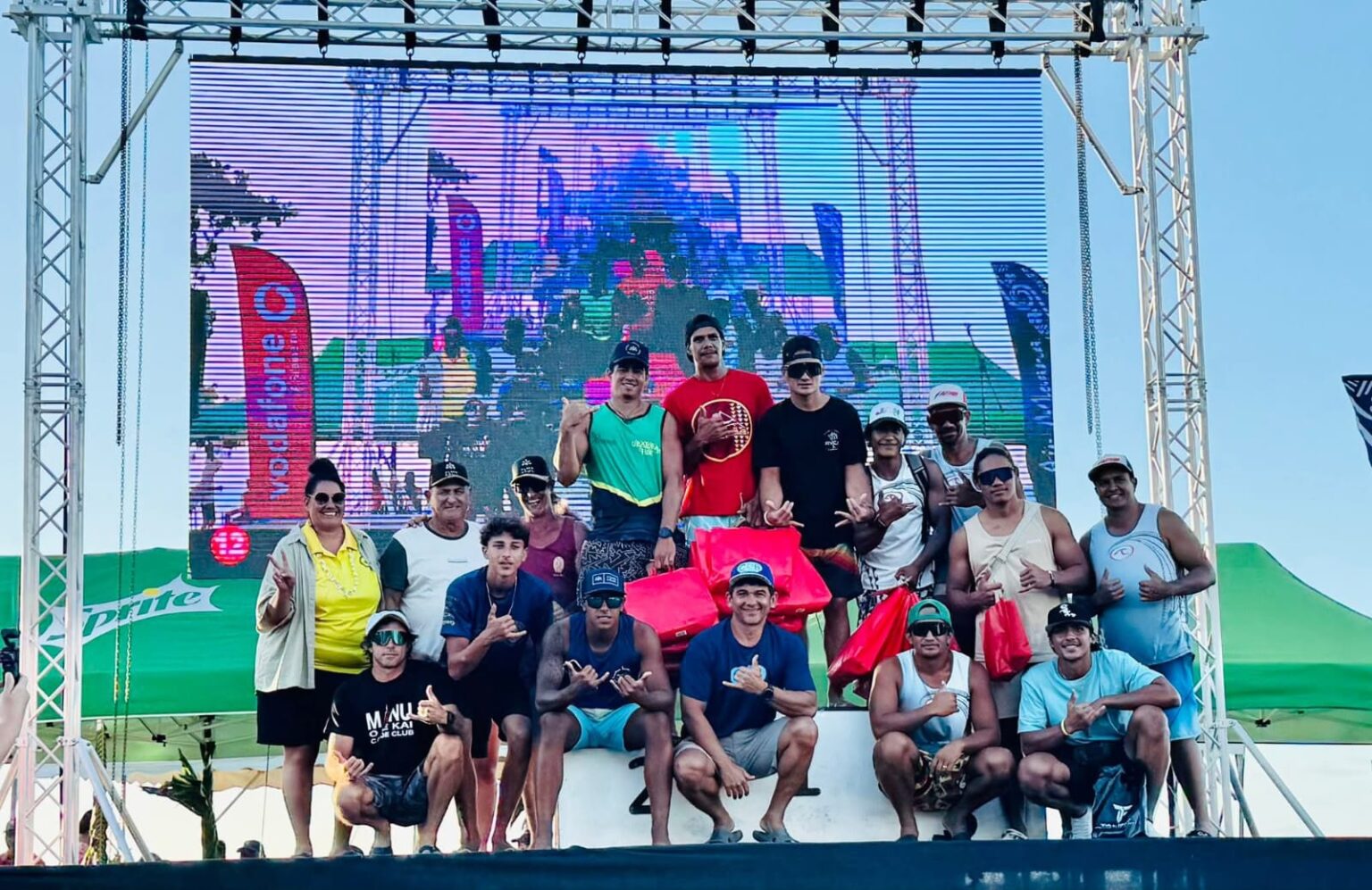 Vodafone 2025: OPT vence clássico contra Shell Va’a; Brasil tem ...